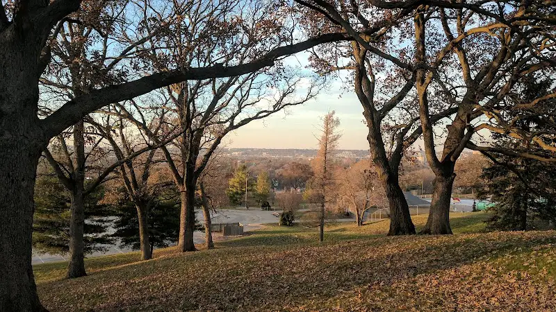 Longview Park - Exploding Travel